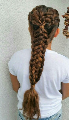 25 Great Dragon Braid Hairstyles